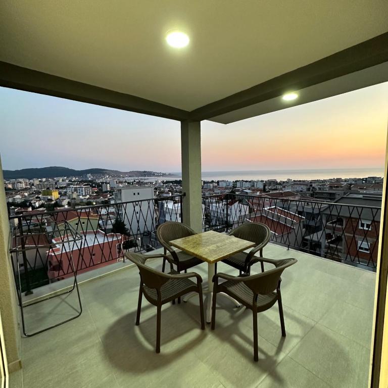 Akapulko Apartments, Bar (updated prices 2026)