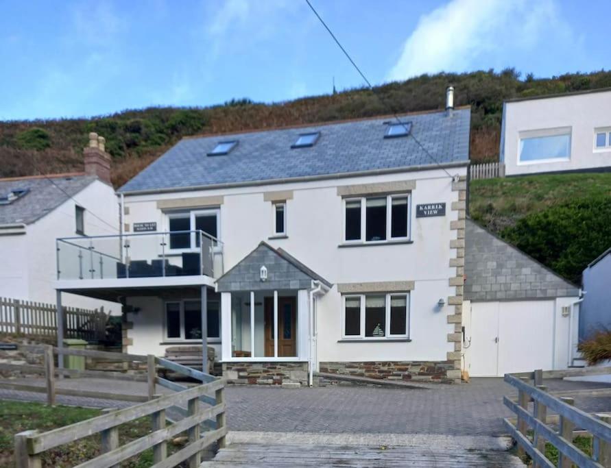 Karrek View - Trebarwith Strand (Sleeps 8-10), Treknow (updated prices ...