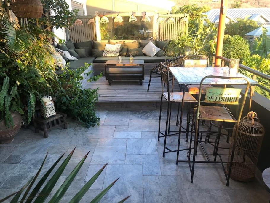 Cocoon , vue sur mer... So Zen, La Saline les Bains (updated prices 2025)