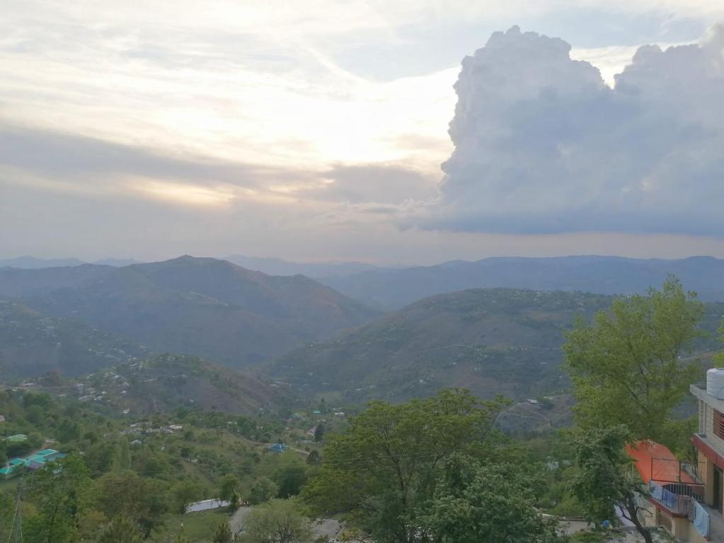 Navid's Holiday Resort and Hotel, Murree, Ghora Gali (updated prices 2025)