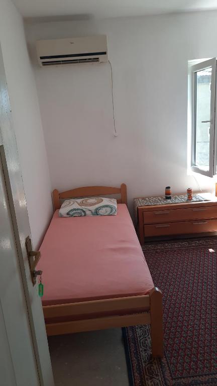 Villa Zorka, Sutomore, Montenegro - Booking.com