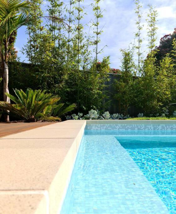 Bella Beach Resort - An Oasis on the Bellarine with heated pool, Saint ...