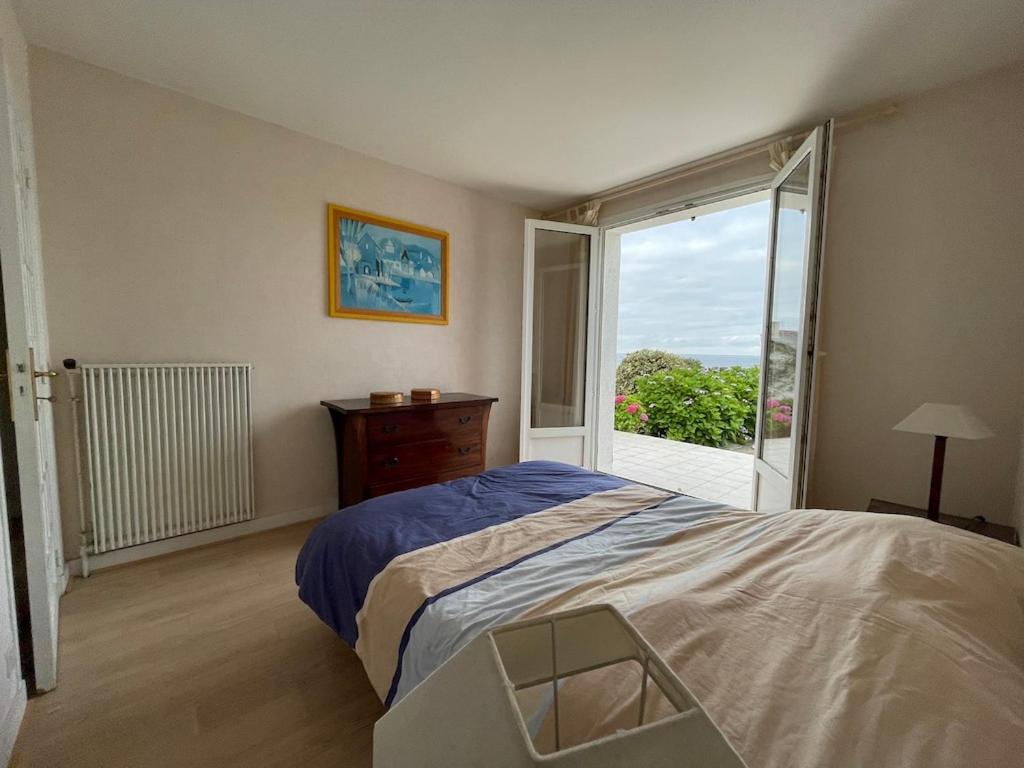 La plus belle location de GROIX Un Balcon sur la Mer Pieds dans l'Eau ...