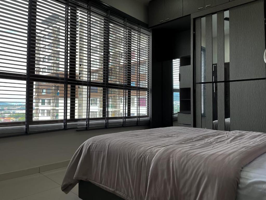 Sg Buloh Cozy Apartment WiFi & Netflix (Rahman Putra) (6pax), Sungai ...