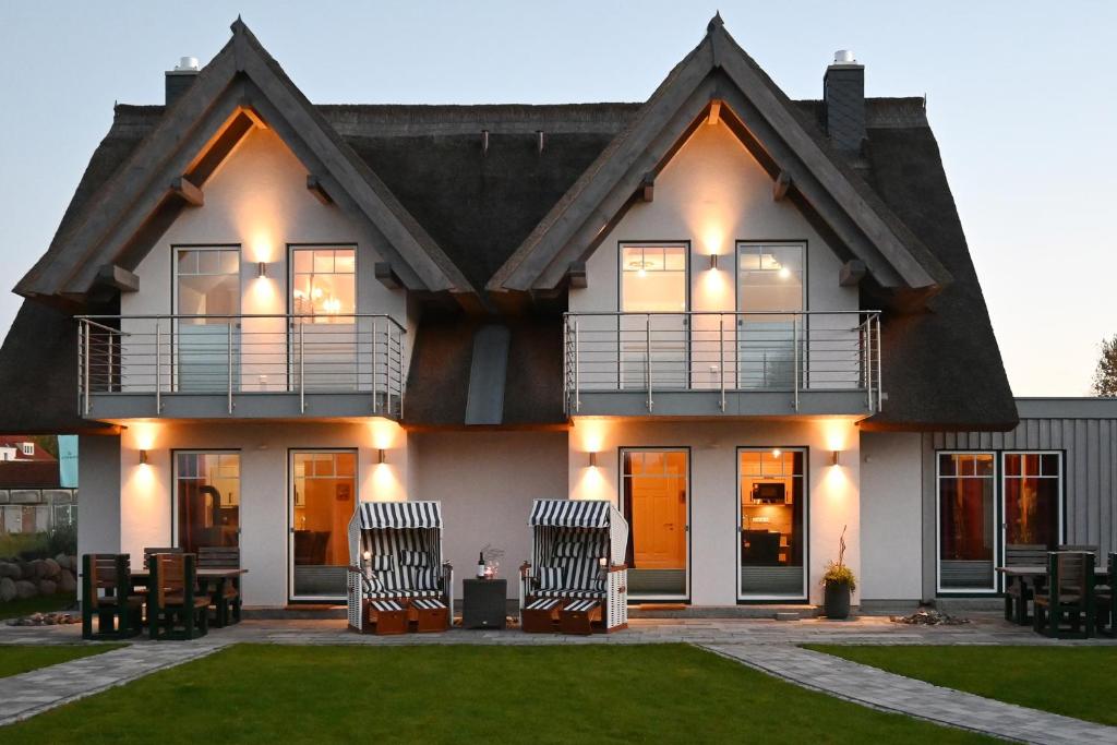 Reethaus "Meeresrauschen" für 4 Personen Käpt'n Jan Glowe, Glowe ...