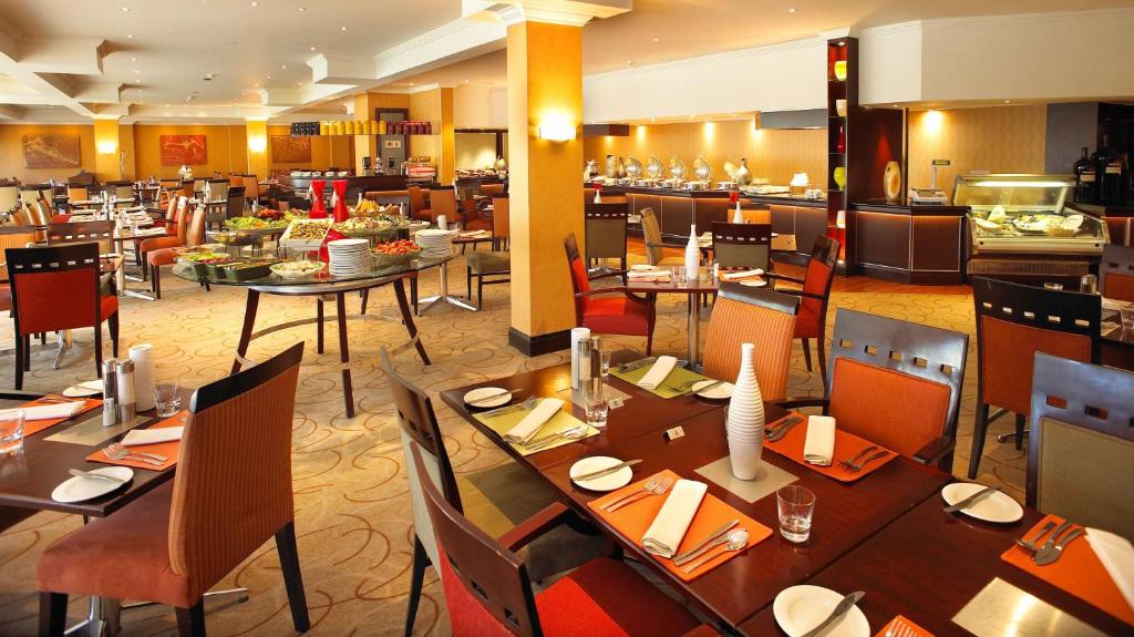 Southern Sun OR Tambo International Airport, Kempton Park (updated ...