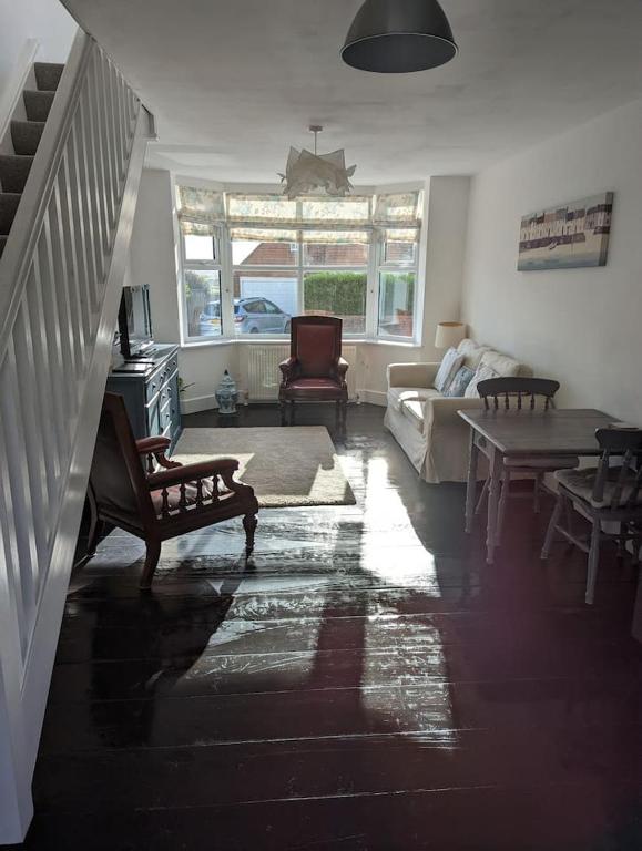 Cadborough Cliff Apartment, Rye (updated prices 2026)