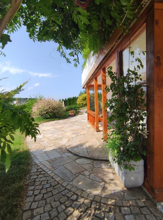 Secret Paradise, Ronsberg (updated prices 2025)