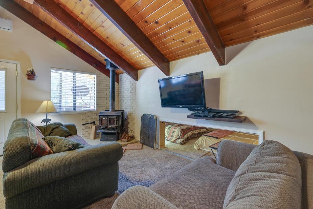 Pinecrest Dodge Ridge Cabin Shared Outdoor Space, Cold Springs (updated ...