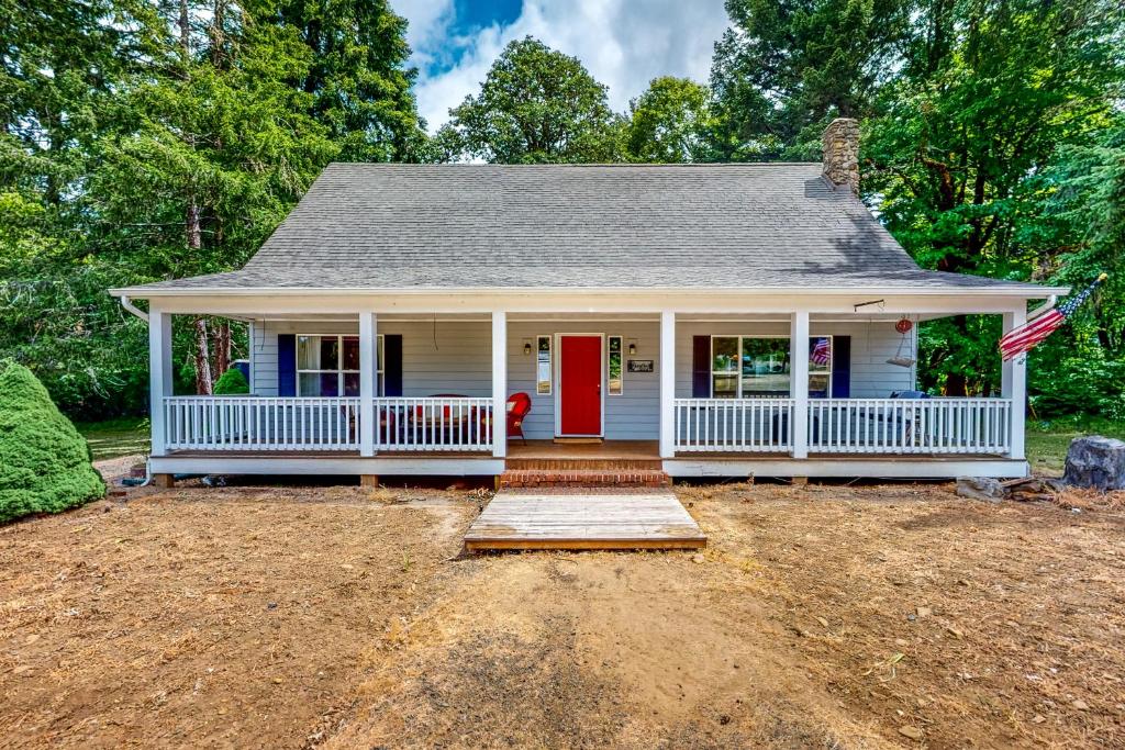 The HomeSted, Dallas (updated prices 2024)