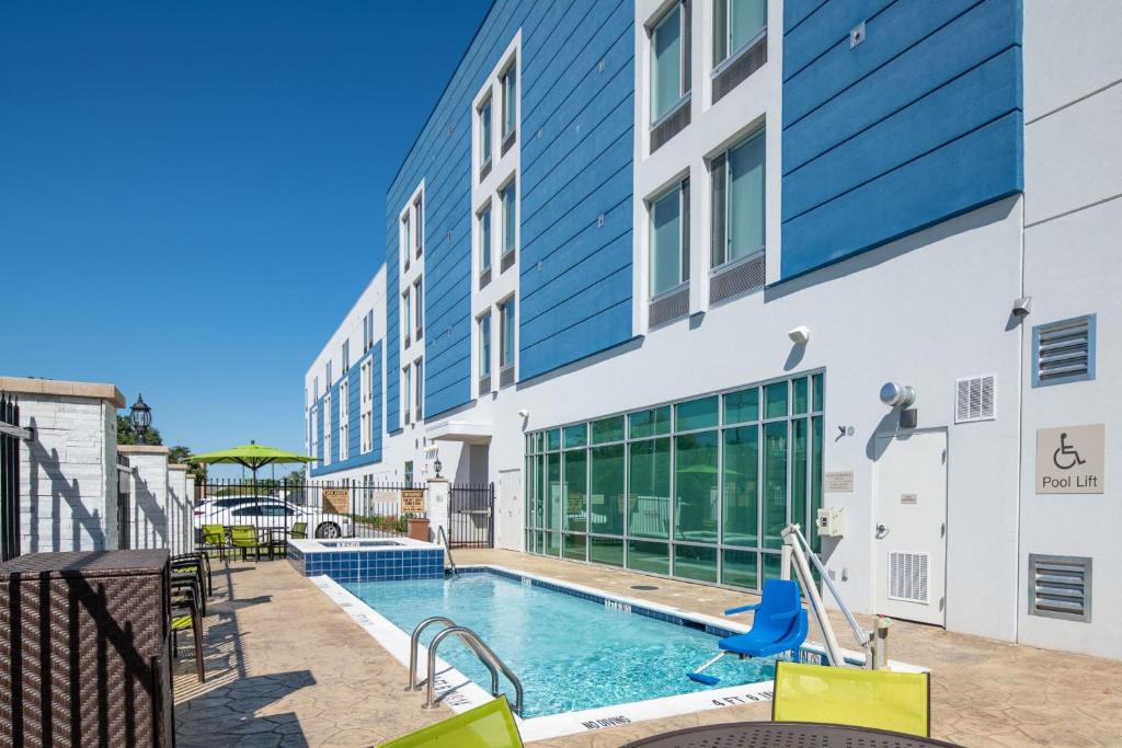SpringHill Suites Dallas Central Expressway, Dallas (updated prices 2025)