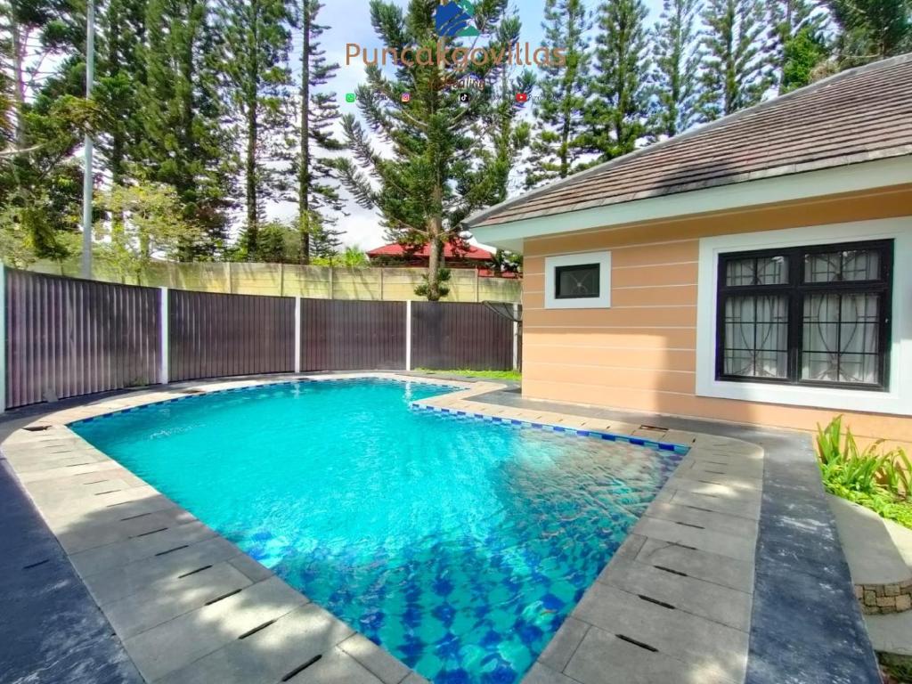 Villa Kota Bunga A7 01, Cikundul (updated prices 2025)