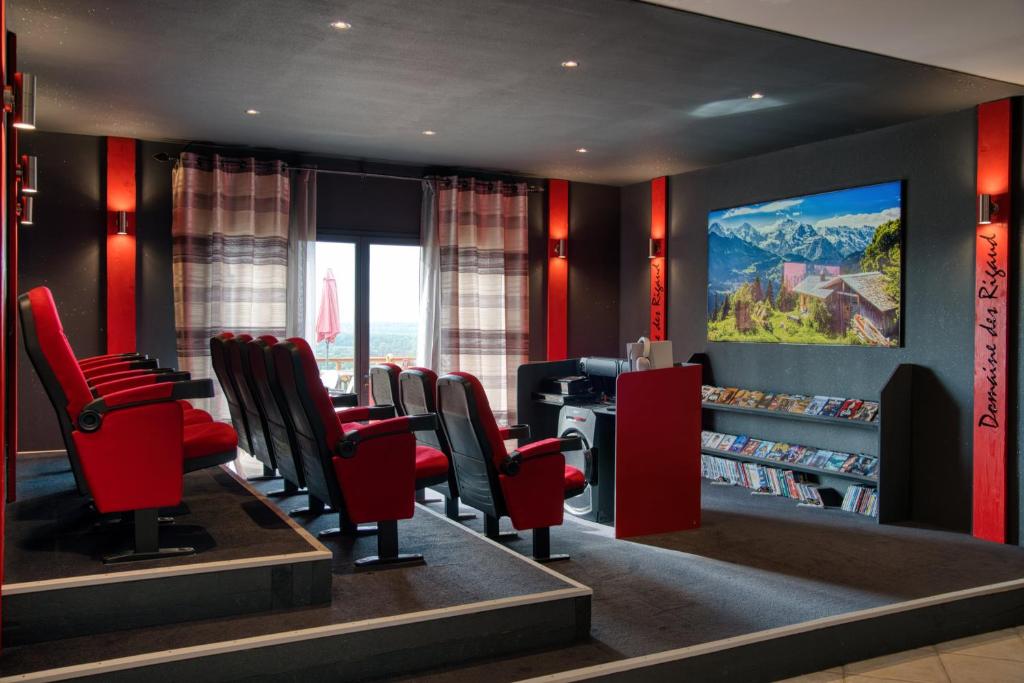 Domaine des Rigaud, Garchizy (updated prices 2025)