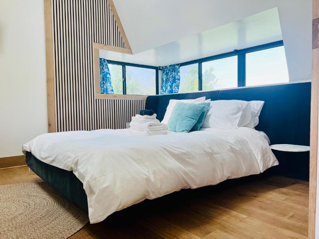 Finger Lakes Treehouse, Sodus (updated prices 2025)