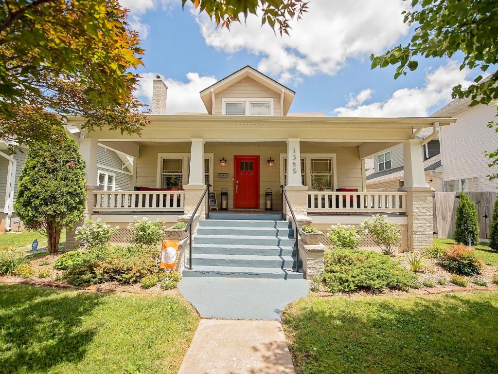The Cherry St House near Missouri State University, Springfield ...