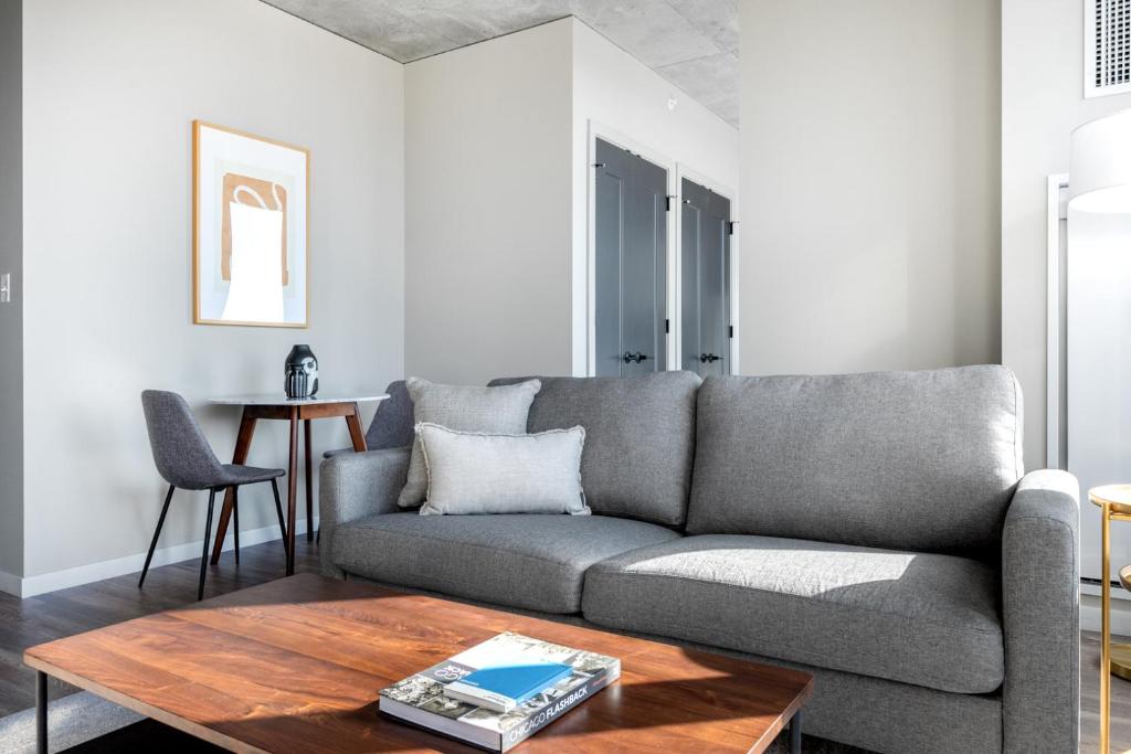 W Loop Studio w Pool Gym nr Fulton Mkt CHI-273, Chicago (aktualisierte ...