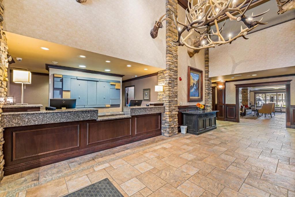 The Evergreen Hotel, McCall (updated prices 2025)