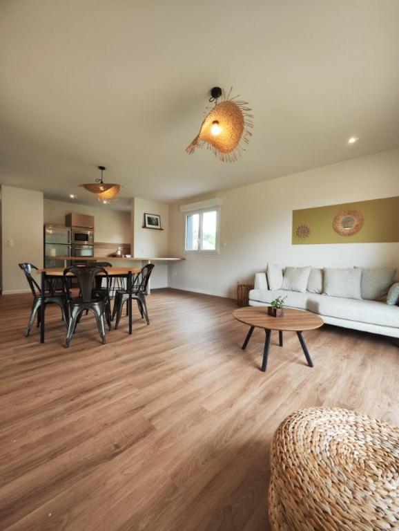 L’escapade, Boulleville (updated prices 2025)