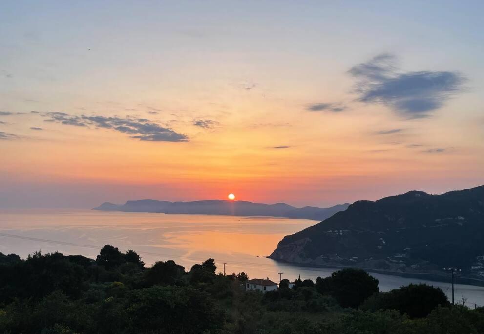 Marbury Heights Skopelos Town Pool Villa Secluded & Stunning, Skopelos ...