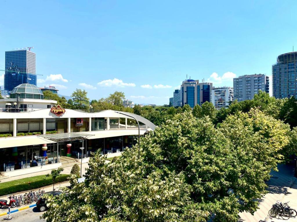 Bliri Shallvaret, Tirana (updated prices 2025)