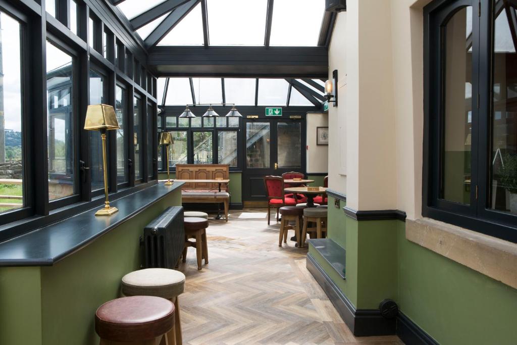 Square & Compass, Two Dales (updated prices 2025)