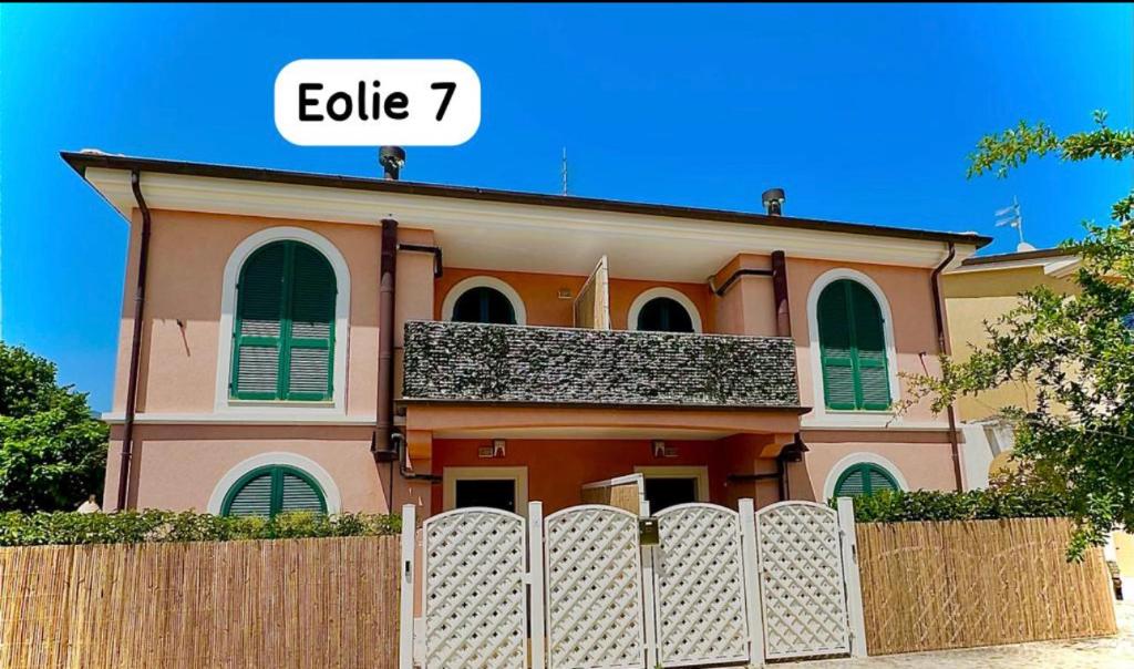 Conero Casa - Marcelli di Numana in Piazzale Eolie 7 con Parcheggio ... Conero Casa - Marcelli di Numana in Piazzale Eolie 7 con Parcheggio ...