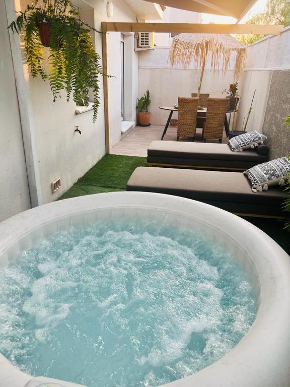 Villa jacuzzi, Toulouges (updated prices 2025)