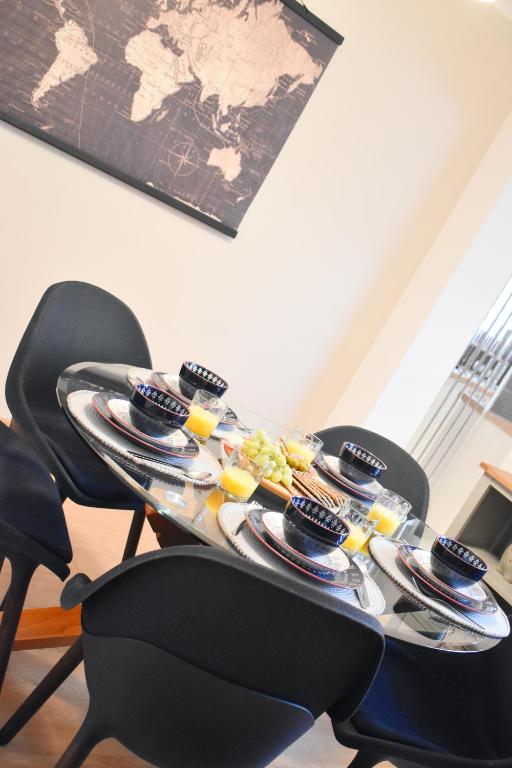 Entire house in Retford city centre, Retford (updated prices 2025)