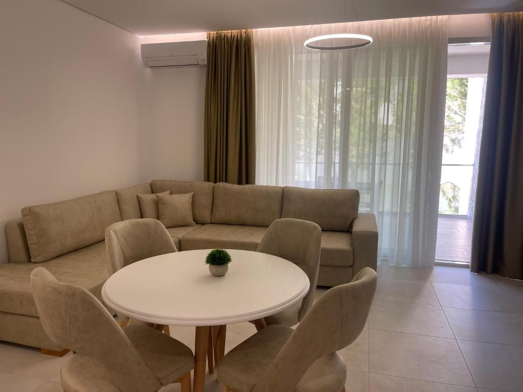EME APARTMENTS - Kompleksi San Pietro, Gjiri i Lalzit, Durrës (updated ...