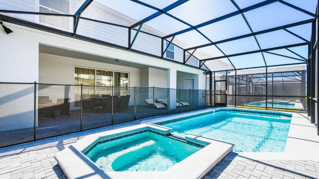 Windsor Island Jurassic World Pool Spa Villa 3612, Davenport (updated ...