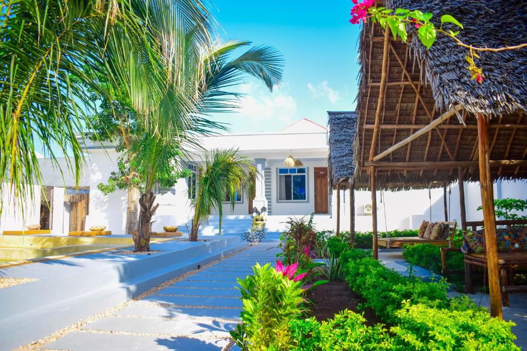 Uhuru House And Restaurant, Nungwi – Updated 2023 Prices