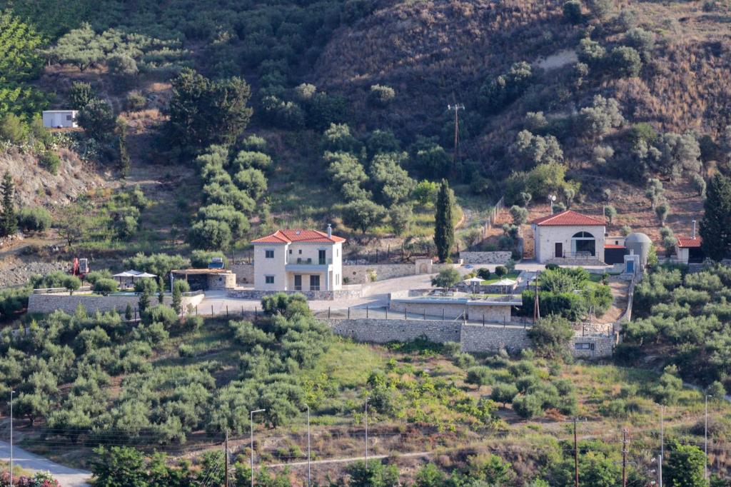 ReCrete - Retreat in Crete, Heraklio Town (updated prices 2025)