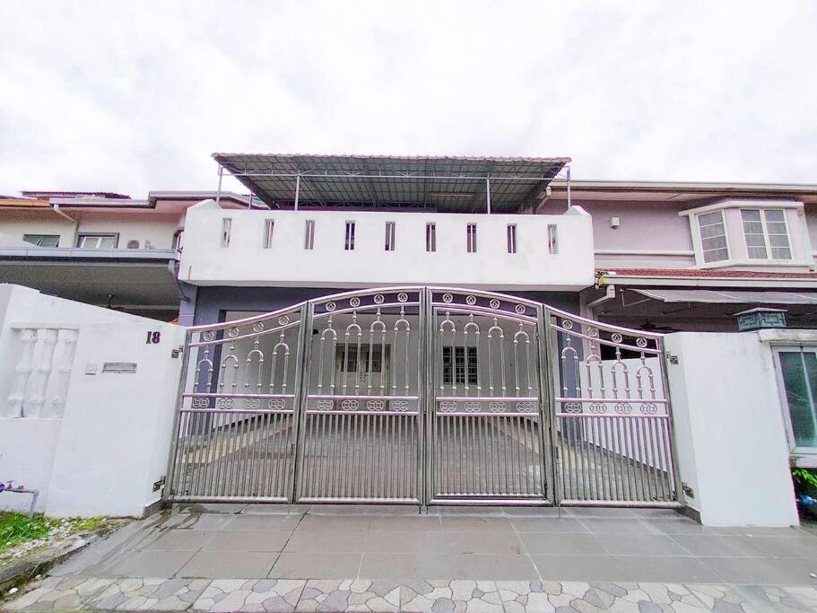 Rimba Riang Kota Damansara by Manhattan Group, Petaling Jaya (prezzi ...