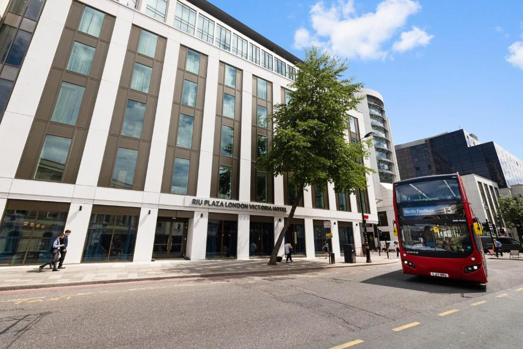 Riu Plaza London Victoria, London (updated prices 2025)