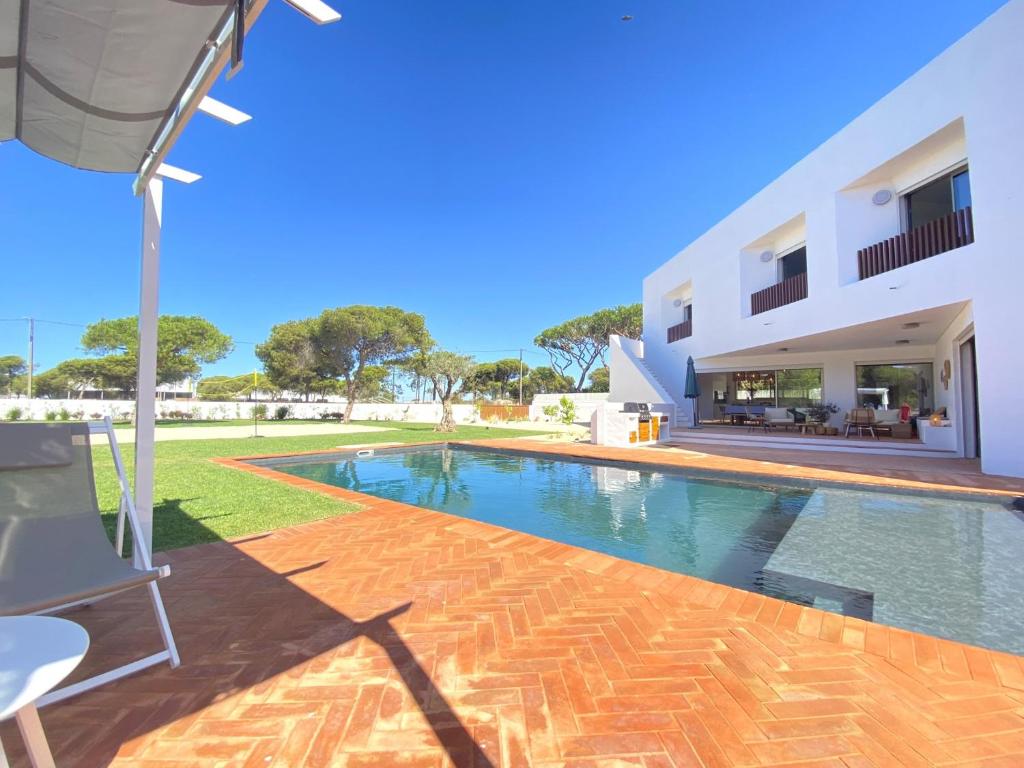 Faro Sunset Villa With Private Pool by Homing, Portugal - Booking.com