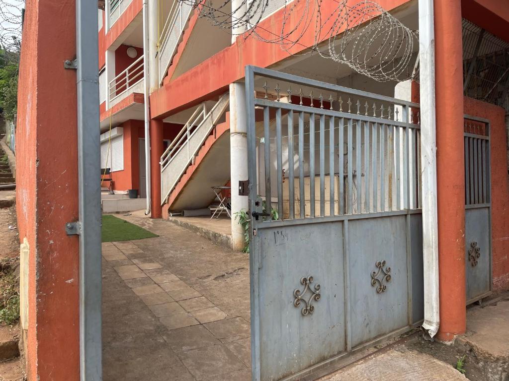Location chambres Mtsapéré Maevantana sur Mamoudzou Mayotte chez Zam ...