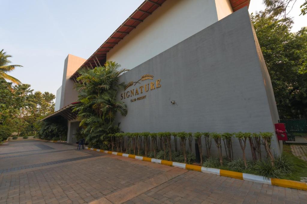 Signature Club Resort, Devanahalli-Bangalore (updated prices 2025)