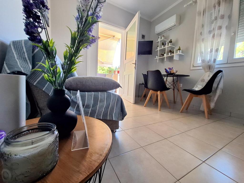 The Garden House Corfu, Alepou – Tarifs 2024