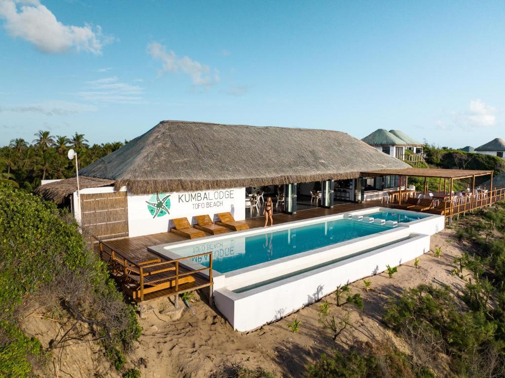 Kumba Lodge, Praia do Tofo (updated prices 2025)