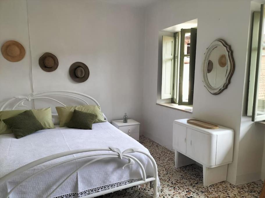 Romantic Casa Rurale Le Masche, Levone (updated prices 2025)