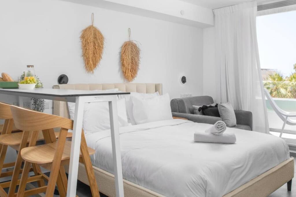 Amazing studio apartment - 100M from the beach - By Edom, Eilat – Updated 2024 Prices