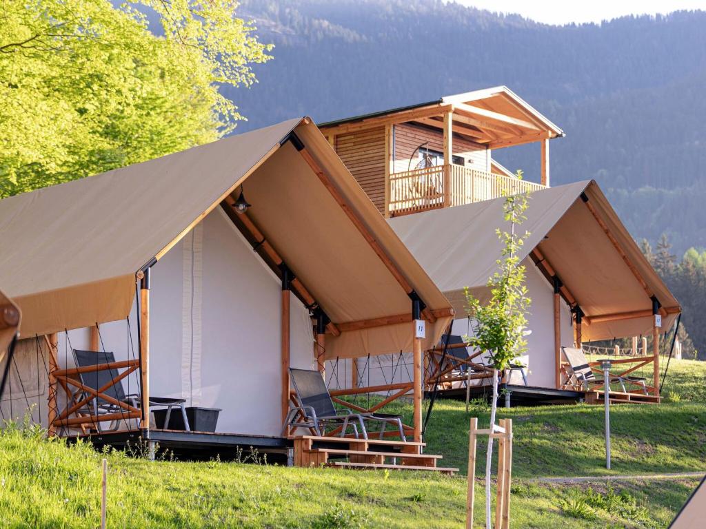 Nice safari tent with airco, on a holiday park in the beautiful Gailtal ...
