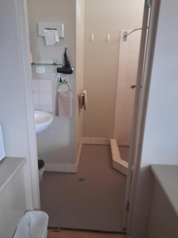 Aromet Motor Inn, Temora (updated prices 2025)