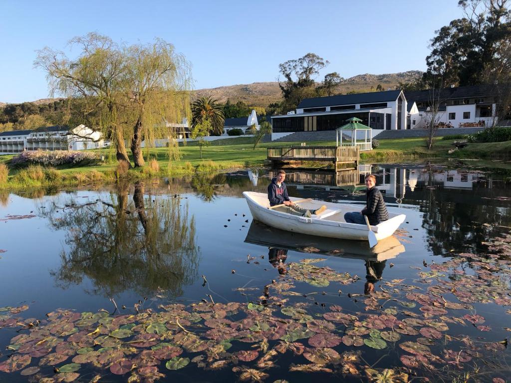 Houw Hoek Hotel, Botrivier (updated prices 2025)