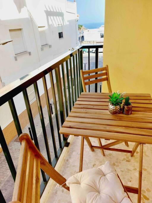 TORRE DEL MAR DELUXE CLOSE TO BEACH & PARKING Sinese Design Homes ...