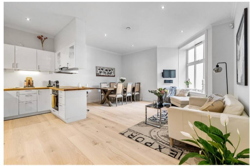 Central & Large - Modern 2B @ Majorstuen, Oslo (updated prices 2025)