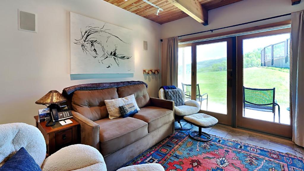 Timberline Condominiums Studio Deluxe Unit 116, Snowmass Village ...
