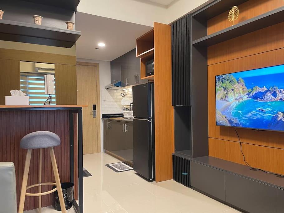 1BR with Balcony @ SMDC North Edsa Grass Residence Quezon City w ...