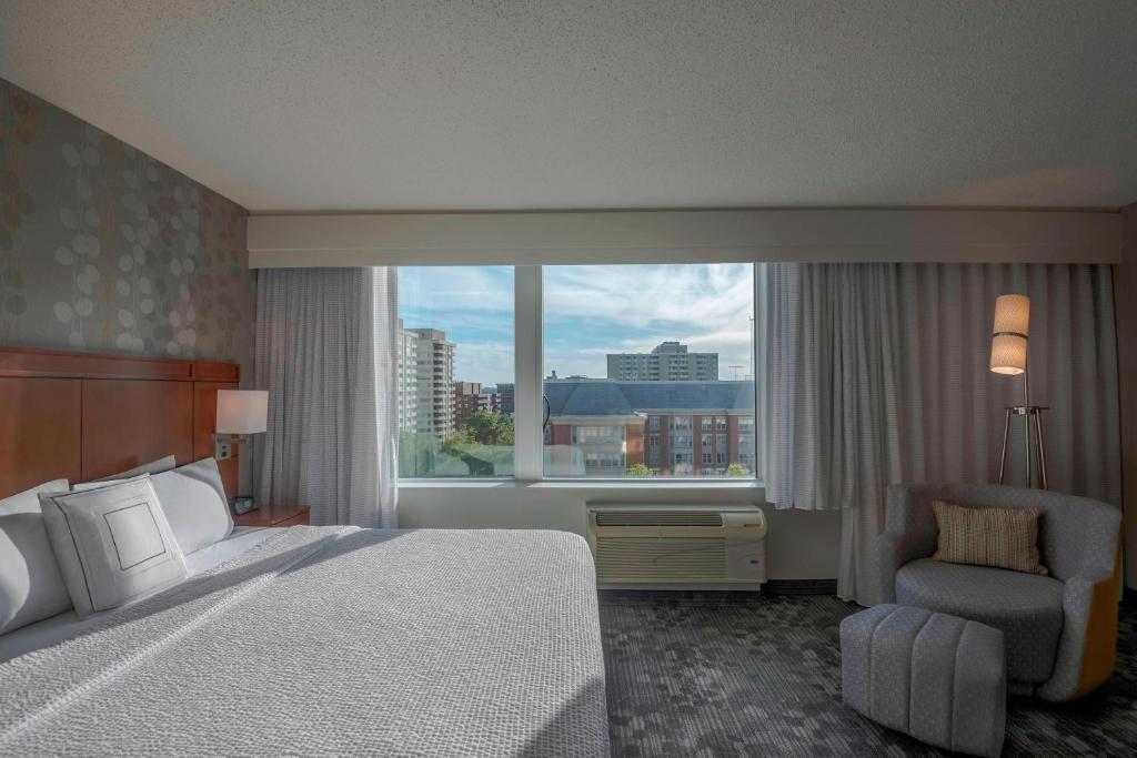 Courtyard by Marriott Bethesda Chevy Chase, Bethesda (updated prices 2026)