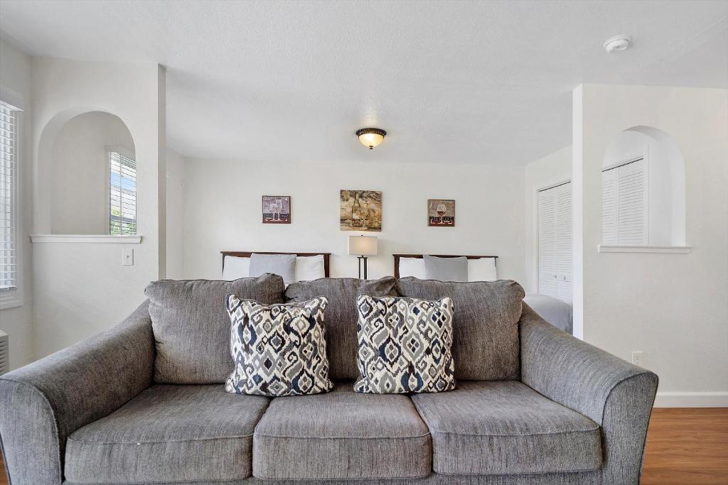 Carlin's Cottage Court, Calistoga – Updated 2024 Prices